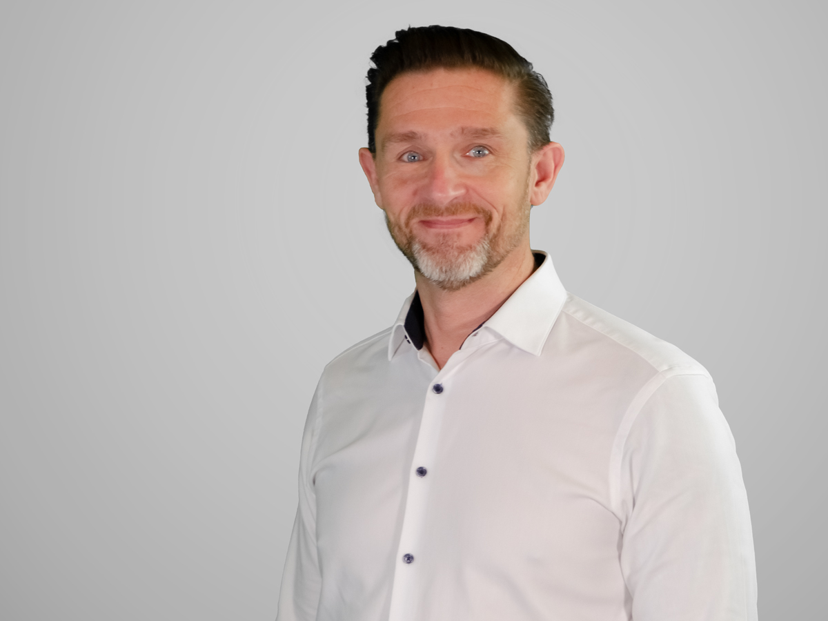 Ansprechpartner ∣ Dietzel Univolt